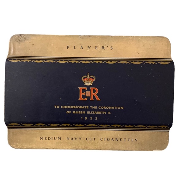 Other | Players Medium Navy Cut Cigarettes Tin Queen Elizabeths ...